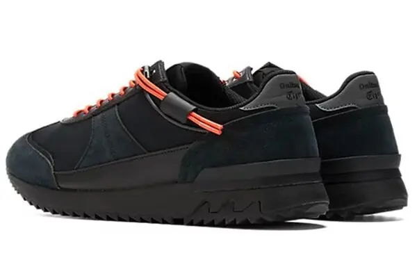 Onitsuka Tiger Tracer Ex Shoes - Black/orange