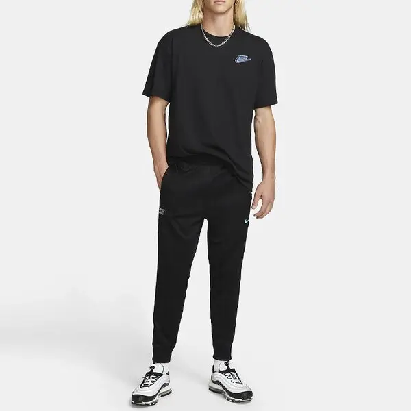Nike Tee 'black