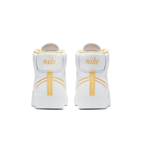 Nike Blazer Mid Top Sneakers