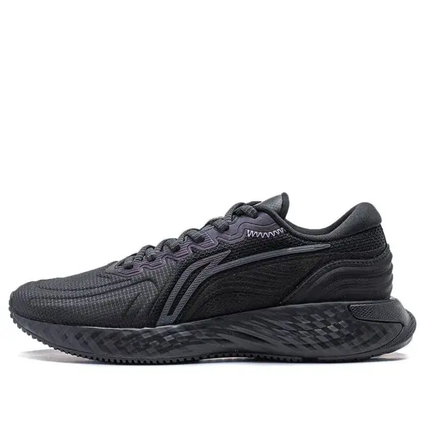 LI-NING Protective Cloud Athletic Sneakers