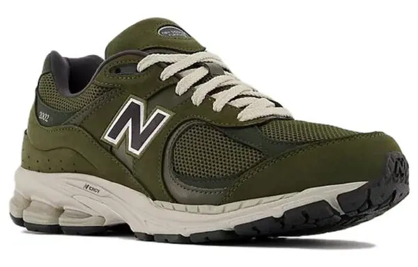 NEW BALANCE 2002r Sneakers - Dark Green