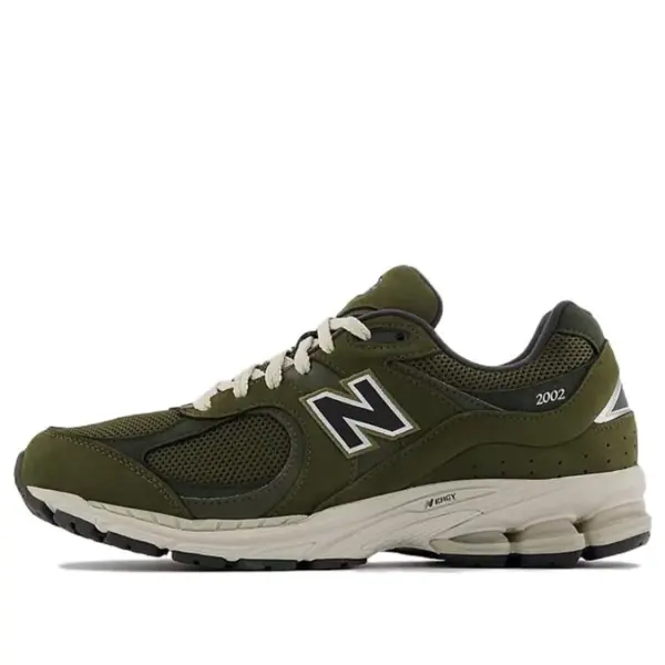 NEW BALANCE 2002r Sneakers - Dark Green