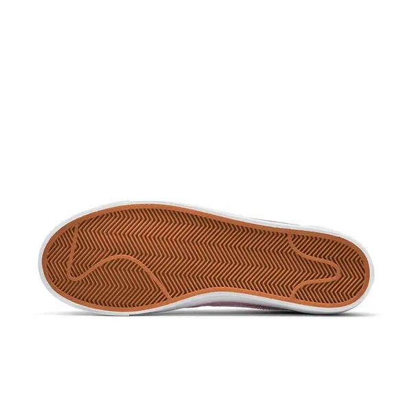 Nike Blazer Low Sneakers
