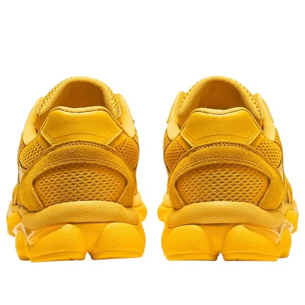 Onitsuka Tiger Tigrun Sneakers - Yellow