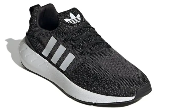 Adidas Originals Swift Run 22 Sneakers - White/black