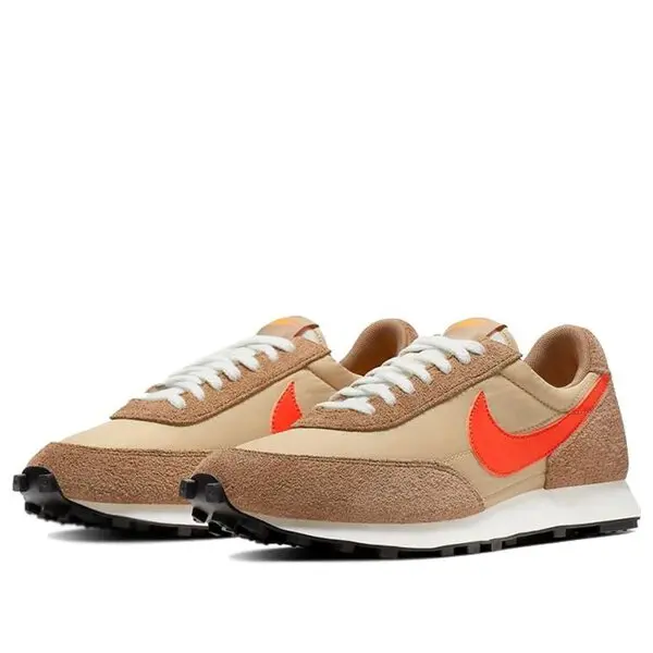 Nike Daybreak Sp Sneakers - Orange