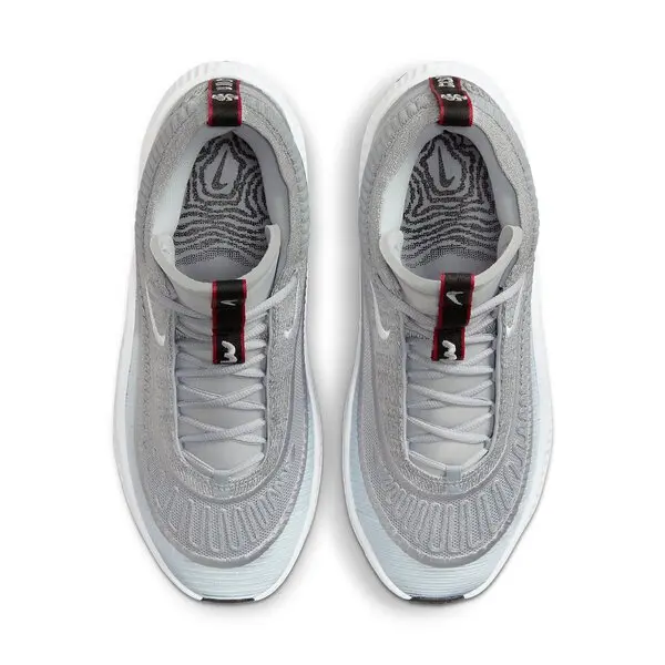 Nike Cosmic Unity 3 "silver Bullet" Sneakers - Sliver/grey