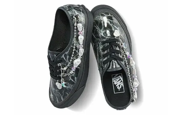 VANS Style 44" Casual Skateboarding Sneakers