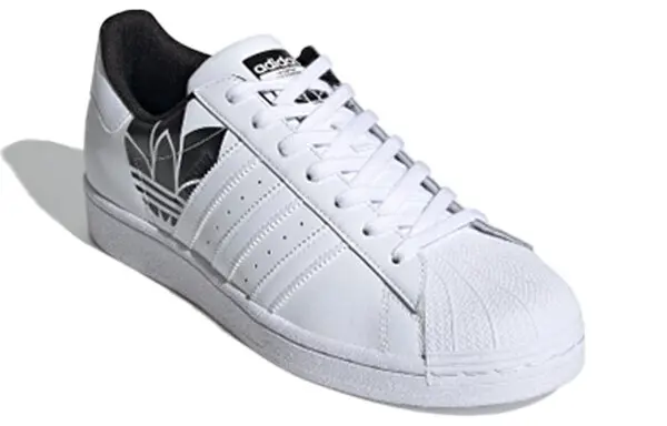 Adidas Superstar Sneakers