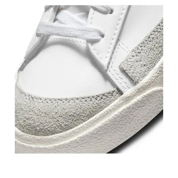 Nike Blazer Low '77 - White/sail/black