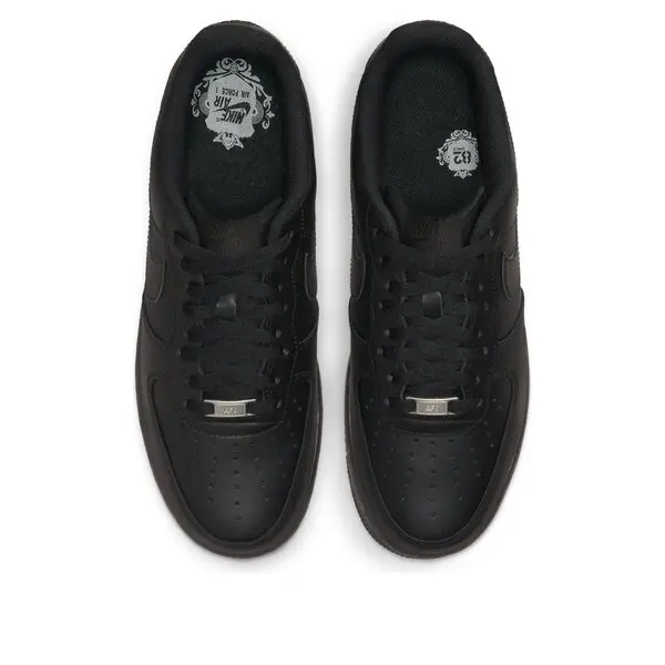Nike Force 1 '07 Triple Low Top Sneakers - Black