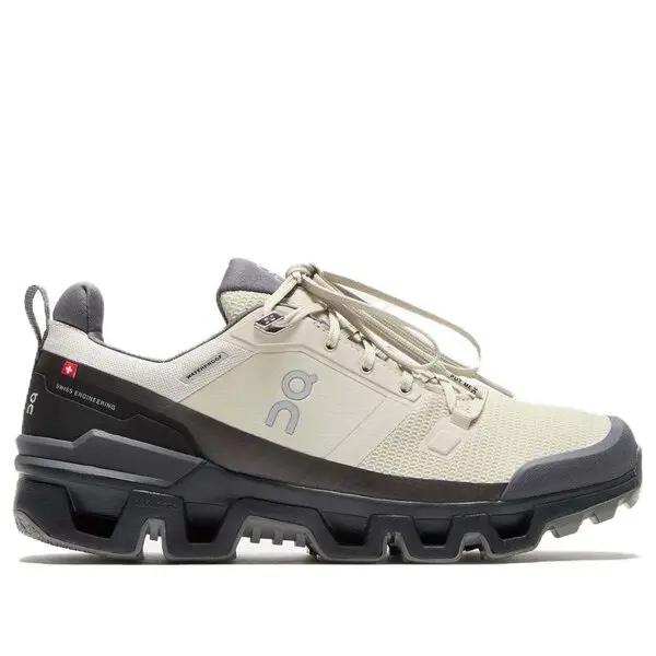On Cloudwander Waterproof Sneakers - Sand/black