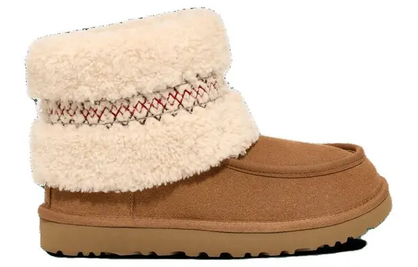 UGG Mini Braid Boot - Chestnut