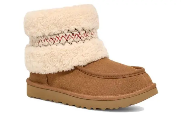 UGG Mini Braid Boot - Chestnut