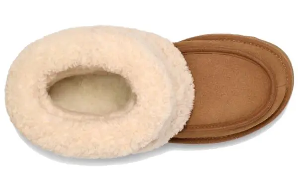 UGG Mini Braid Boot - Chestnut