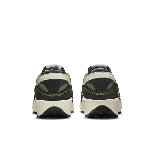 Nike Waffle Debut "alligator" Low Top Lace-up Sneakers - Blackgreen