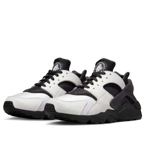 Nike Huarache Low Top Sneakers - White/black