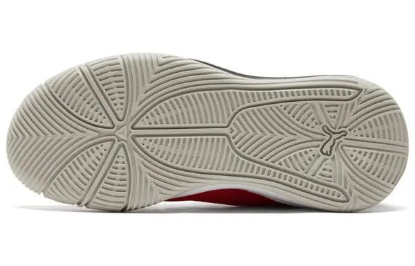 PUMA Triple Basketball Sneakers - Red/black