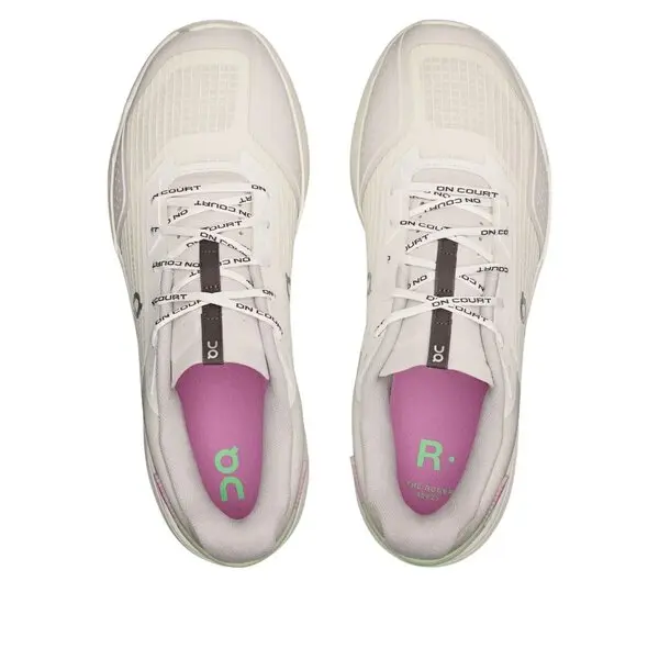 On The Roger Advantage Z5 "white Ivory" Sneakers