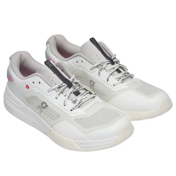 On The Roger Advantage Z5 "white Ivory" Sneakers