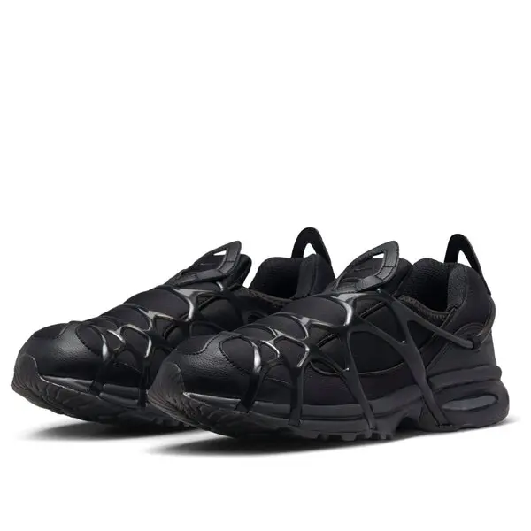 Nike Kukini "triple " Sneakers - Black