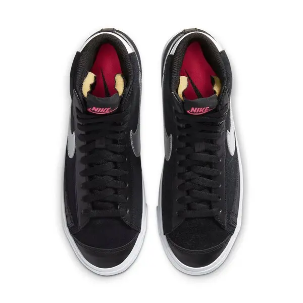 Nike Blazer Mid Vintage '77 High Top Sneakers