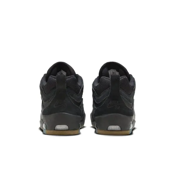 Nike Air Max Ishod Wair Sneakers