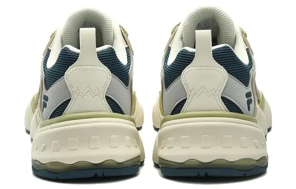 FILA FUSION Tenacity Sneakers