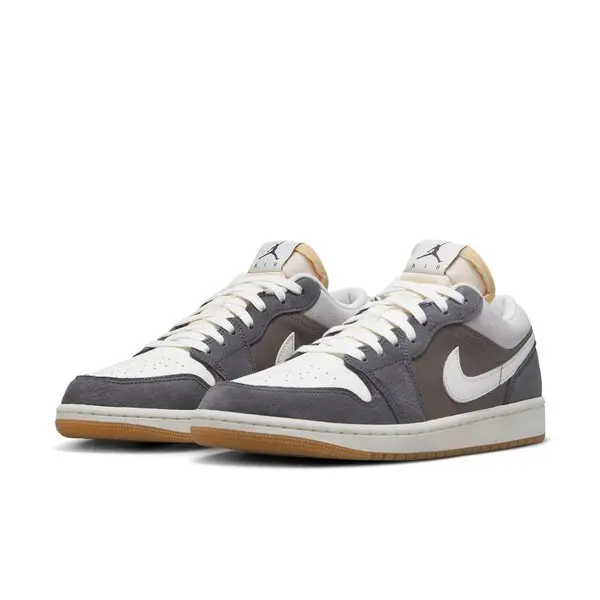JORDAN Air 1 Low Snkrs Day Korea Magpie Sneakers