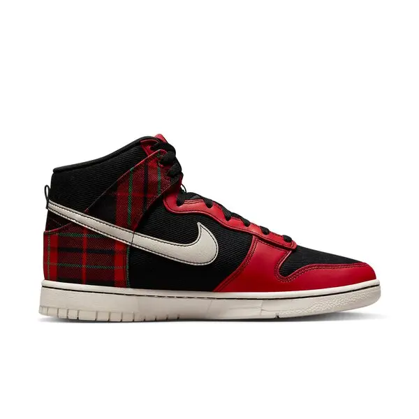Nike Dunk High Se Tartan Plaid Sneakers