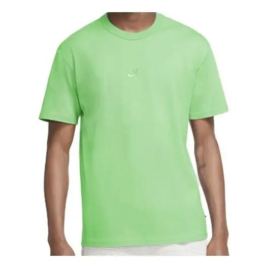 Nike Minimalistic Embroidered Logo Short Sleeve - Green