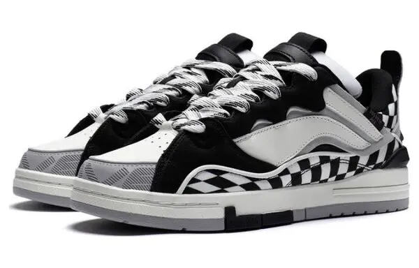 LI-NING Superwave Golden Sneakers - Black/white