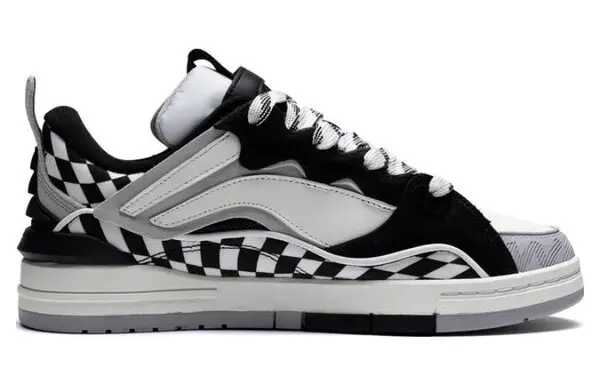 LI-NING Superwave Golden Sneakers - Black/white