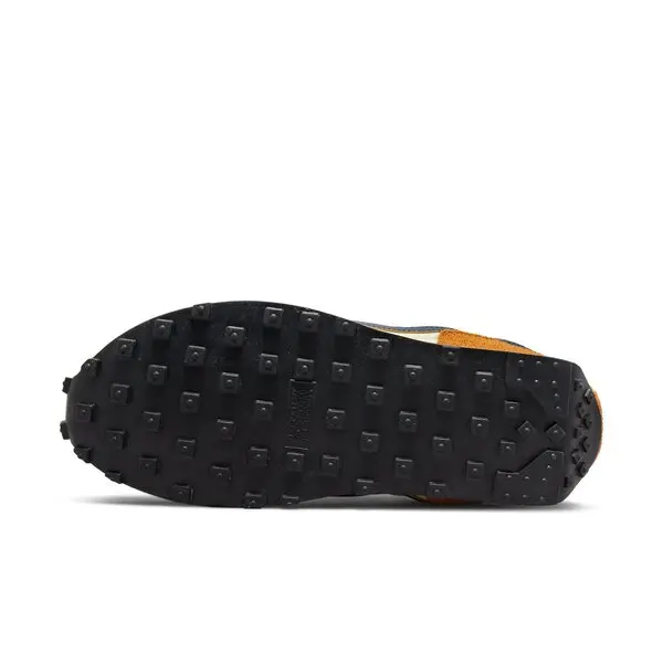 Nike Daybreak Se Low Top Sneakers - /gray/orange