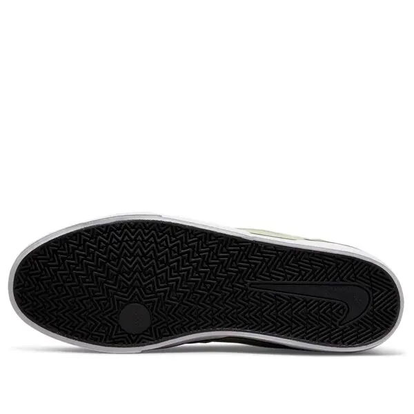 Nike Chron 2 Skate Shoes - Green