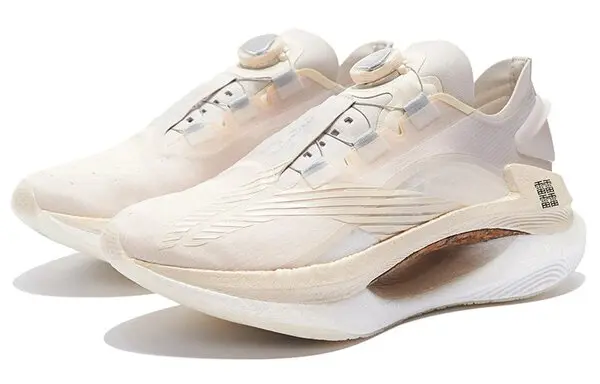LI-NING Essential Sneakers - White/grey