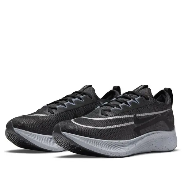 Nike Zoom Fly 4 Sneakers