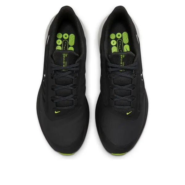 Nike Zoom Winflo Shield