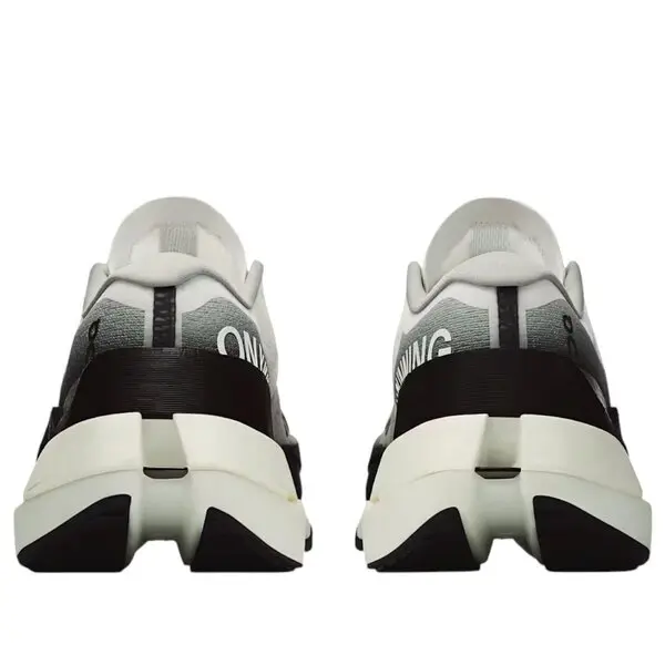 On Cloudboom Max Sneakers