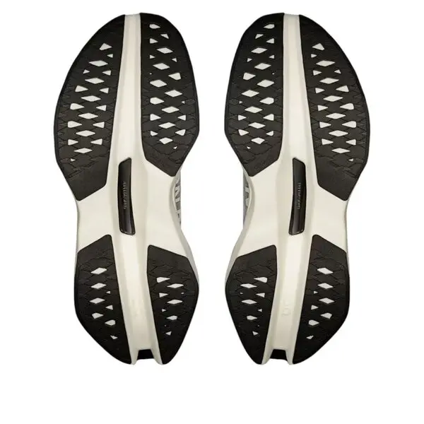On Cloudboom Max Sneakers