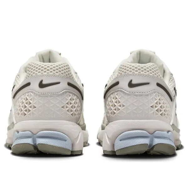 Nike Zoom Vomero - Beige/grey/blue