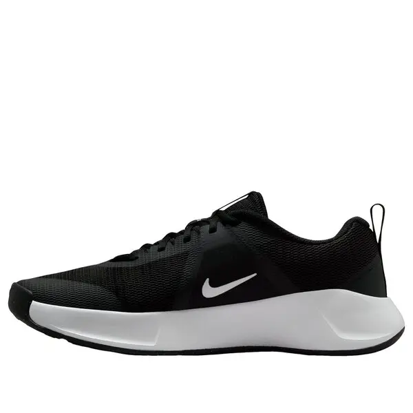 Nike Mc Trainer 3 Athletic Sneakers - Black/white