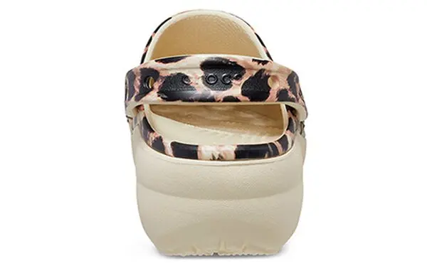 CROCS Classic Platform Leopard Clogs