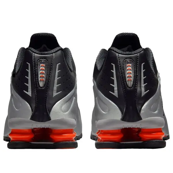 Nike Shox R4 Metallic Silver Red Sneakers - Metallic Silver/red