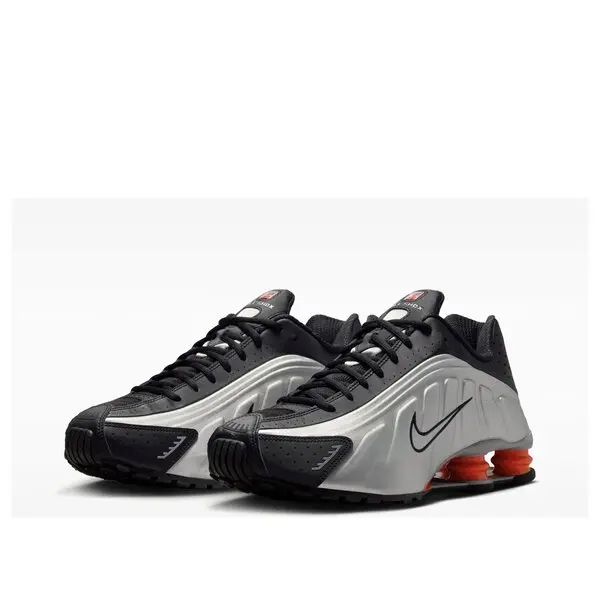Nike Shox R4 Metallic Silver Red Sneakers - Metallic Silver/red