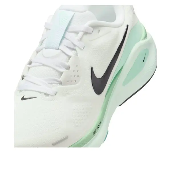 Nike Structure 26 Athletic Sneakers - White/black/barely Green