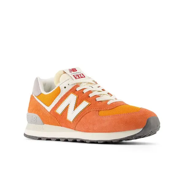 NEW BALANCE 574 Sneakers - Orange/beige