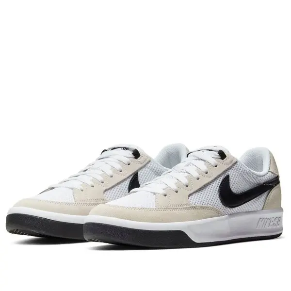Nike Adversary Sb Low Top Sneakers - White