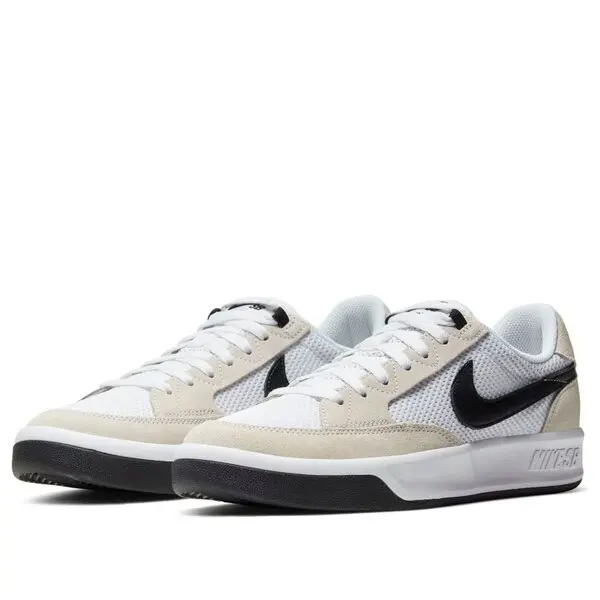 Nike Adversary Sb Low Top Sneakers - White