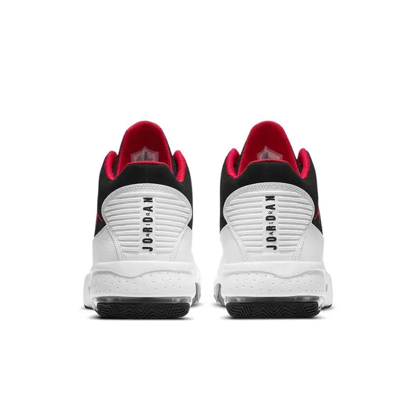 JORDAN Max Aura 2 Sneakers